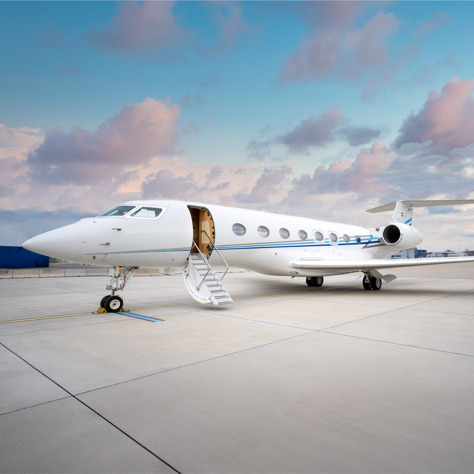 MJET: Business Jet Management